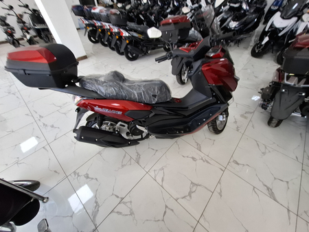 SMax Sukuter Sotiladi.