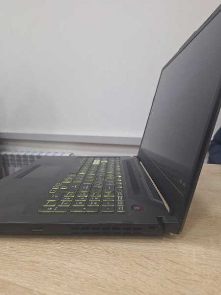 ASUS tuf gaming F17