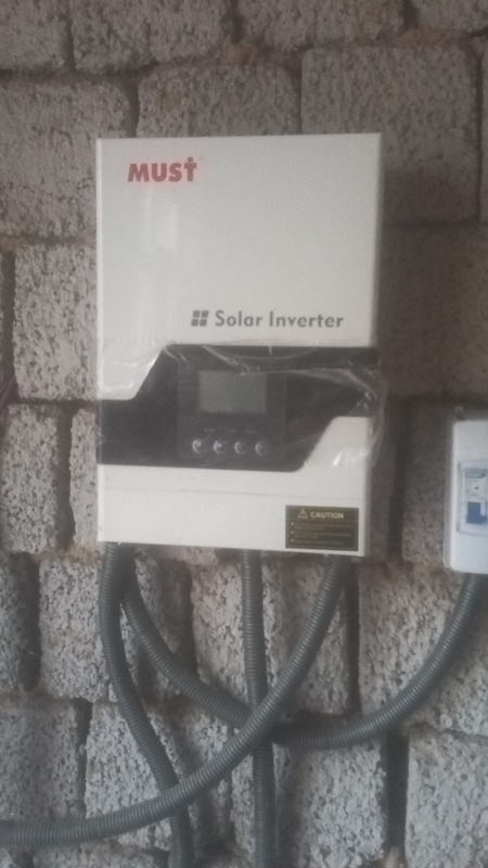 Solnichniy panel invetr akumlyator blan srochni sotiladi