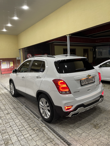 Chevrolet Traker LTZ  Premier автомат