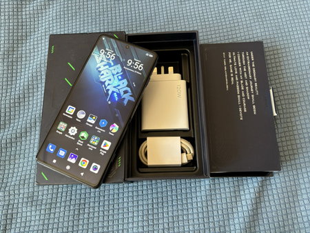 Игровой Xiaomi Black Shark 5 Pro 8/128GB Dual Sim