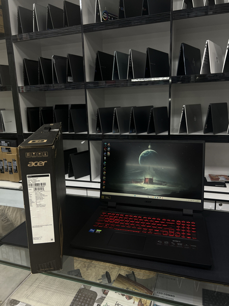 Acer nitro 5 i5-12500h 16/512/RTX3050 4gb/17.3 FHD IPS