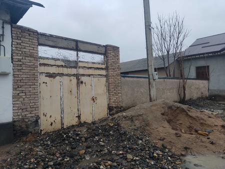 Участок с недостроенным жилым помещением
