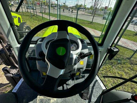 Трактор Zoomlion модель RS1304