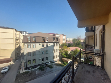 Дом 3 хона 105 кв²