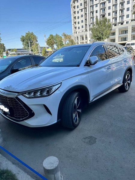 BYD Song Plus DM-i (гибрид) 2023 2
