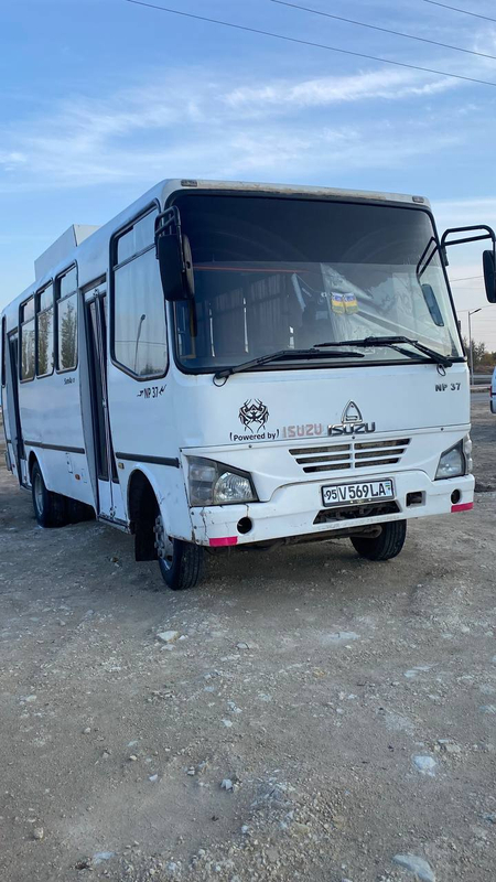 Avtobus sotiladi