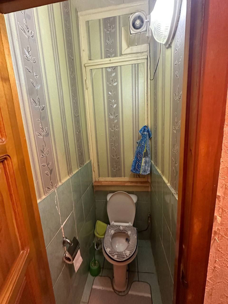 Продается квартира 2/2/4 50м2