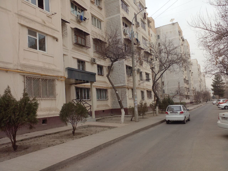 Р/Сергели Франция 2/8/9 Пл 60м2 не торец ор/ 4чи бекат Янгихаят срочно