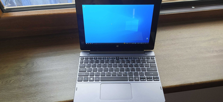 Продам нетбук+планшет 2/1 Acer N15P2