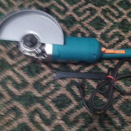 Balgarka Makita  230
