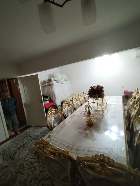 Srochna prodayotsya kvartira sena dogovornaya