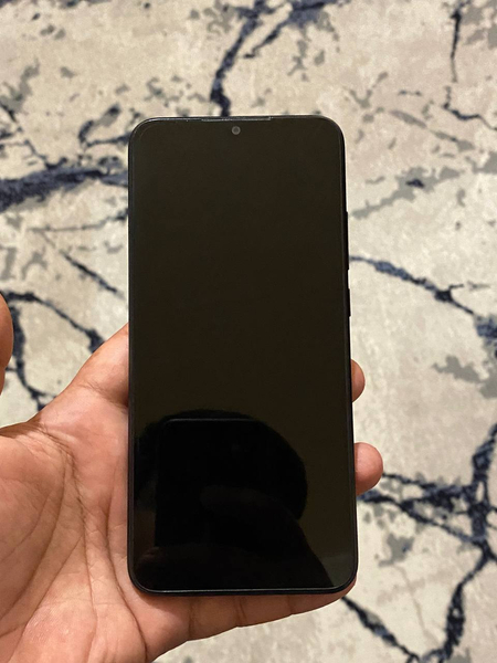redmi 9a arzon narxda srochna sotiladi