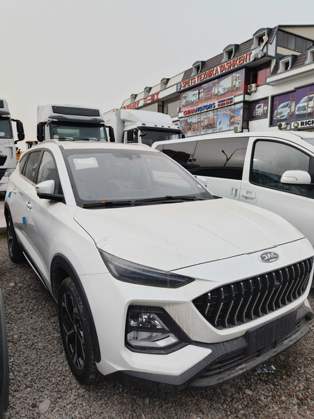 China Motorsda Jac JS8