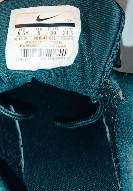 Кроссовки подростковые NIKE
