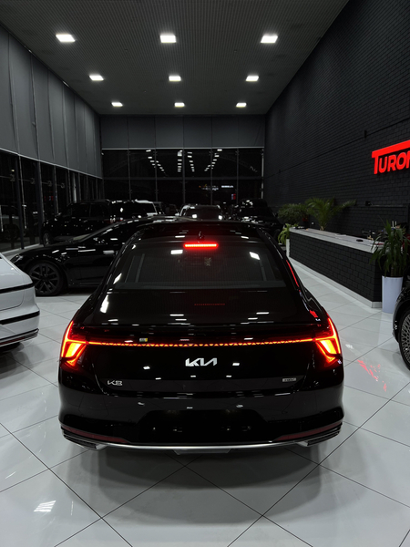 Kia K8 Hybrid 2023