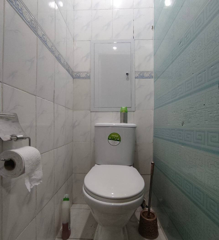 Продается 2/5/5 квартира на Сергели-3.