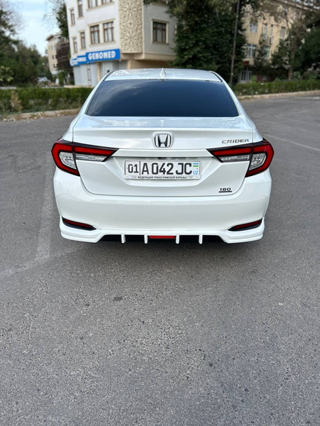 Продаётся Honda crider