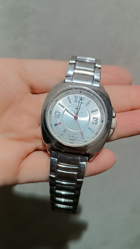 Женские часы Tommy Hilfiger оригинал