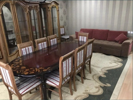 Квартира на ДрНар 3/9/9 с мебелью техникой ремонт хороший