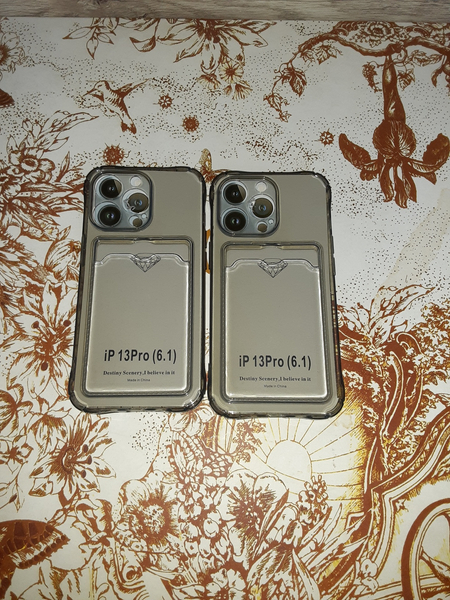 Чехол для iPhone .