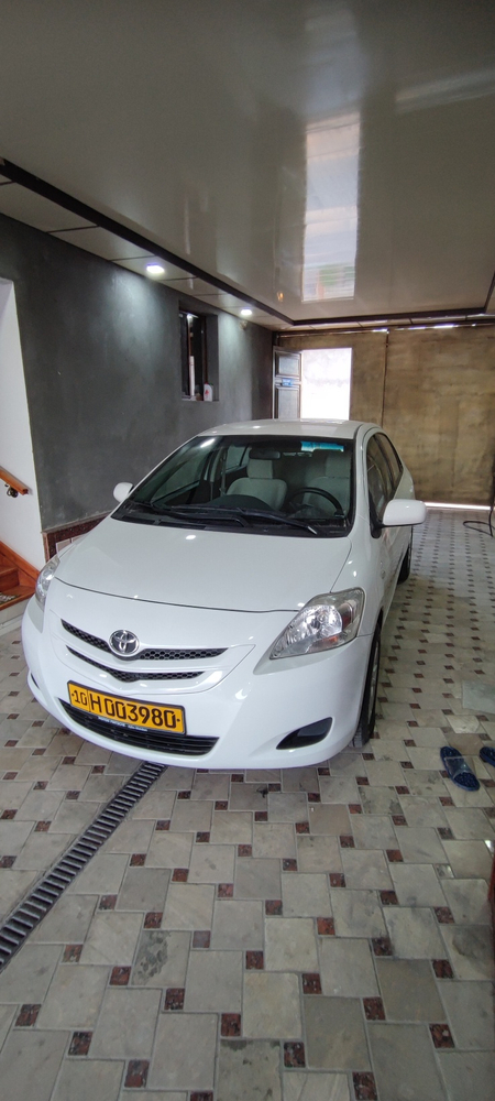 Тойота Ярис Автомат Yaris 1.5 l машина идеал 2008 срочно сотилади