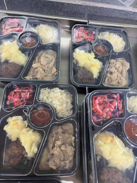 Доставка вкусной и качественной еды к вашего работу.