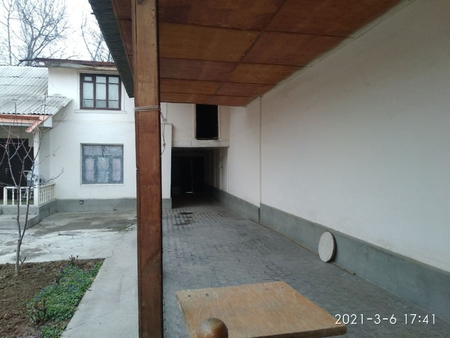 Продам участок 5 сот., 8 комната. 2 сан.узел.