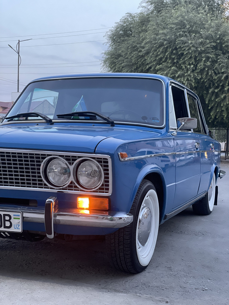 Vaz 2103 xolati zor srochno sotiladi