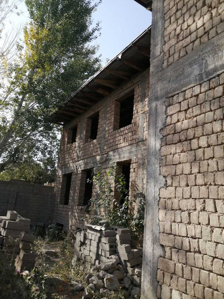 Samgasi hududida zudlik bilan hovli sotiladi!