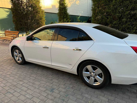 Продаю свою машину Malibu 1/1