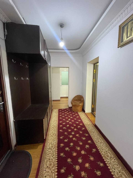 Срочно сдается 3/8/9 на м. Куйлюк за 400