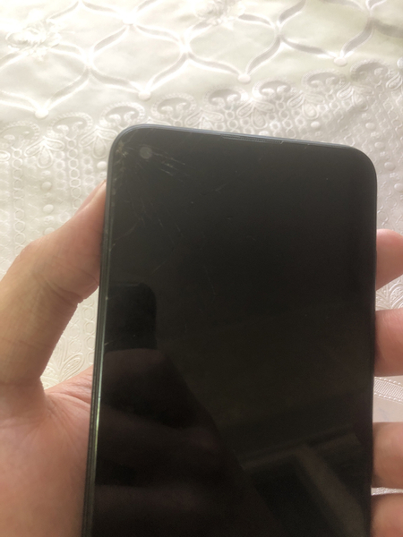 Samsung A11 xotira 32/2
