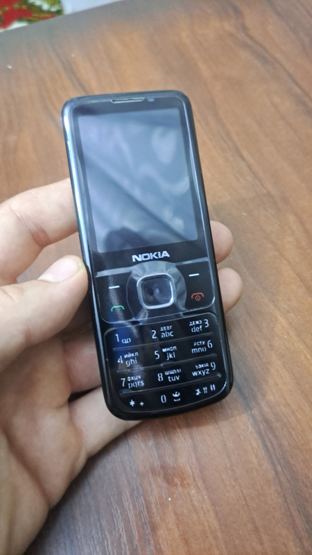 Nokia 6700 classic