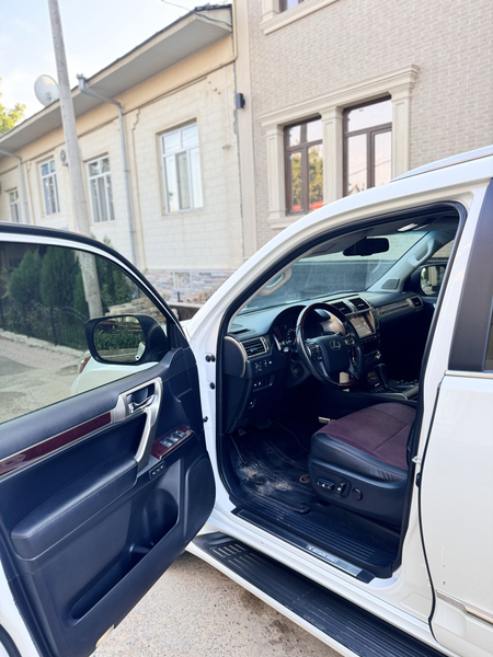 LEXUS GX 460 SOTILADI ideal holatta