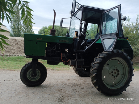 MTZ 80 X sotiladi
