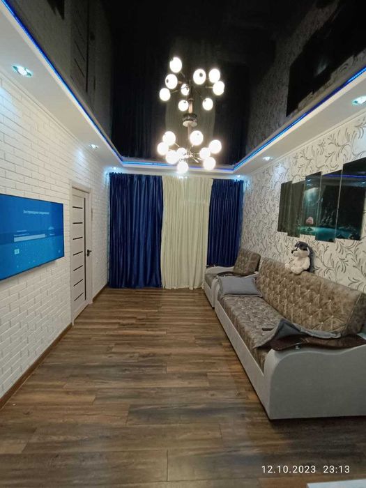 Продается Евро квартира феруза ЭКО базар 2в3/2/4 47м²