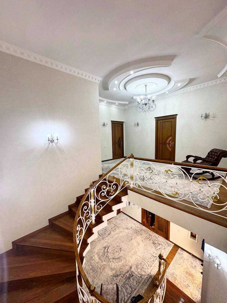 Продается хороший, качественный дом! 3.3 сотки