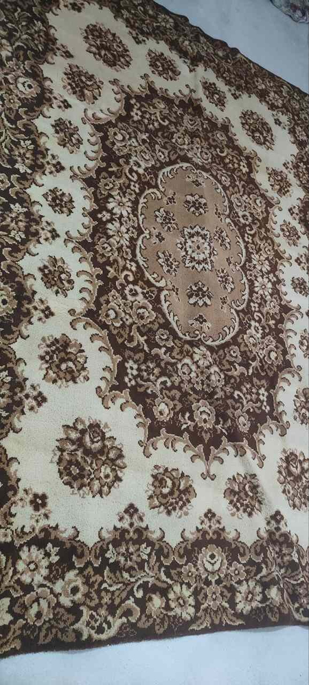 Продаётся ковёр палас.