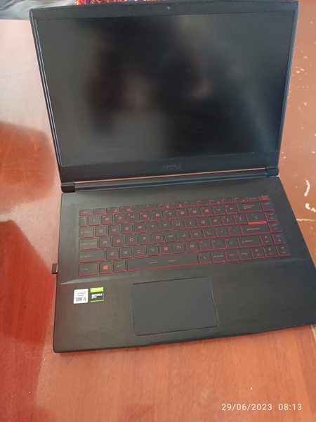 MSI coray 5 noutbuk