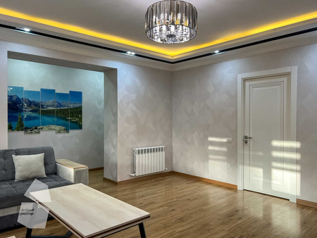 (Добрый) Чимкентская (110 школа, ЦУМ), 60 м², 2/4/4, Уютная