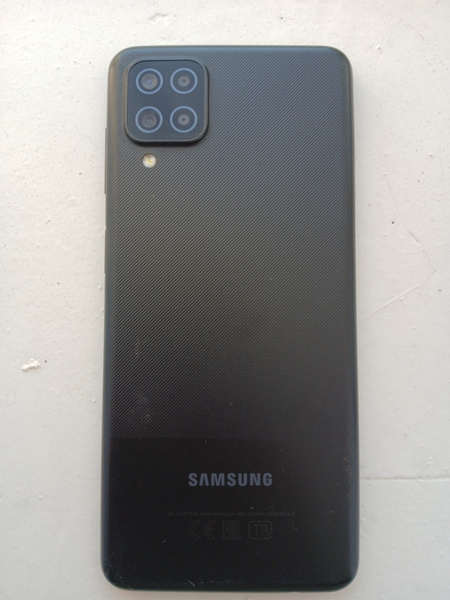 Samsung A12 4/64 GB