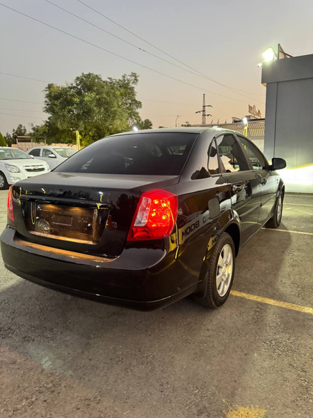 Lacetti 3 pozitsiya 2023 yil 3700 probeg Bez Lyuk