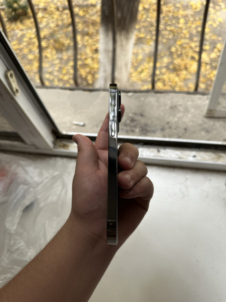 Iphone 13pro sotiladi