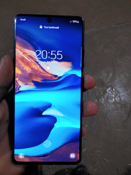 Samsung S10 Lite