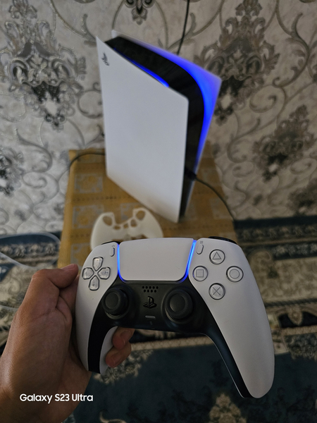 Sony Playstation 5 Digital Editon 300+ oyin 3 oy garantiya