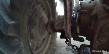Mini traktor 2 porshunli holati zoʻr