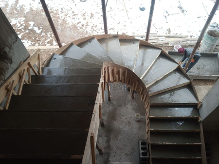 Beton zina quyish xizmati xamyonbob narxlar turli xil usulda amalga