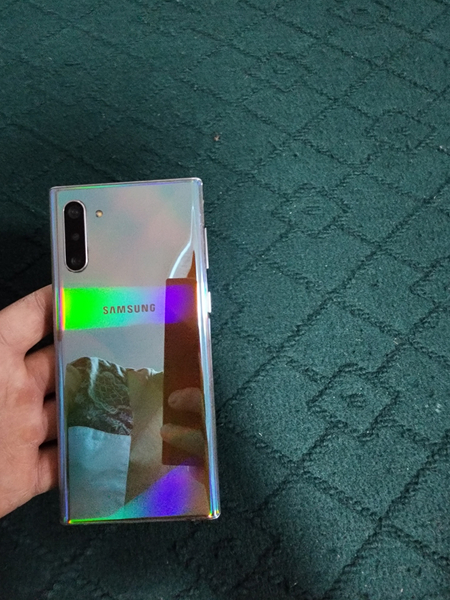 Samsung galaxy note 10 5G sotiladi