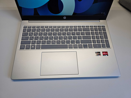 ПРОДАМ HP Laptop 15-FC0023 Ноутбук Ryzen™ 5-7520U/8GB/512SSD/15.6\\\